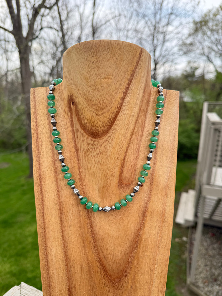 Green Quartz with Texture – Designs by Emma Violet